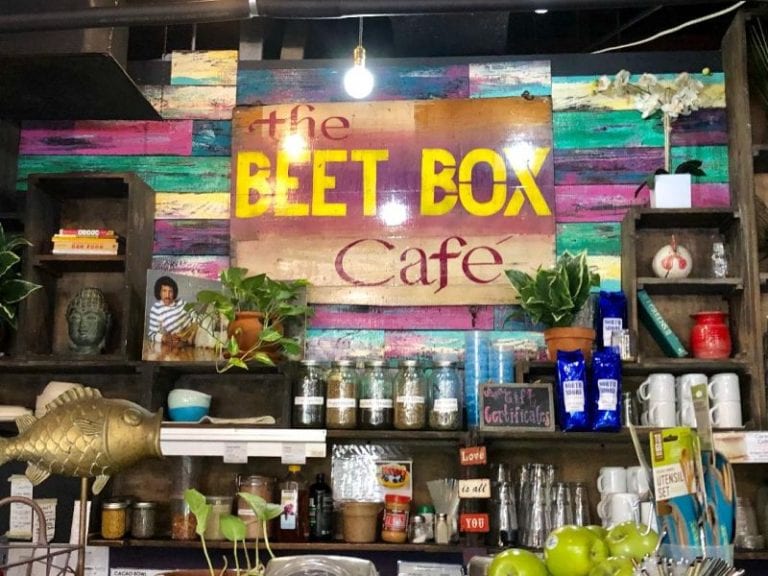 24 Best Places To Eat In Oahu For All Tastes & Budgets | Faramagan